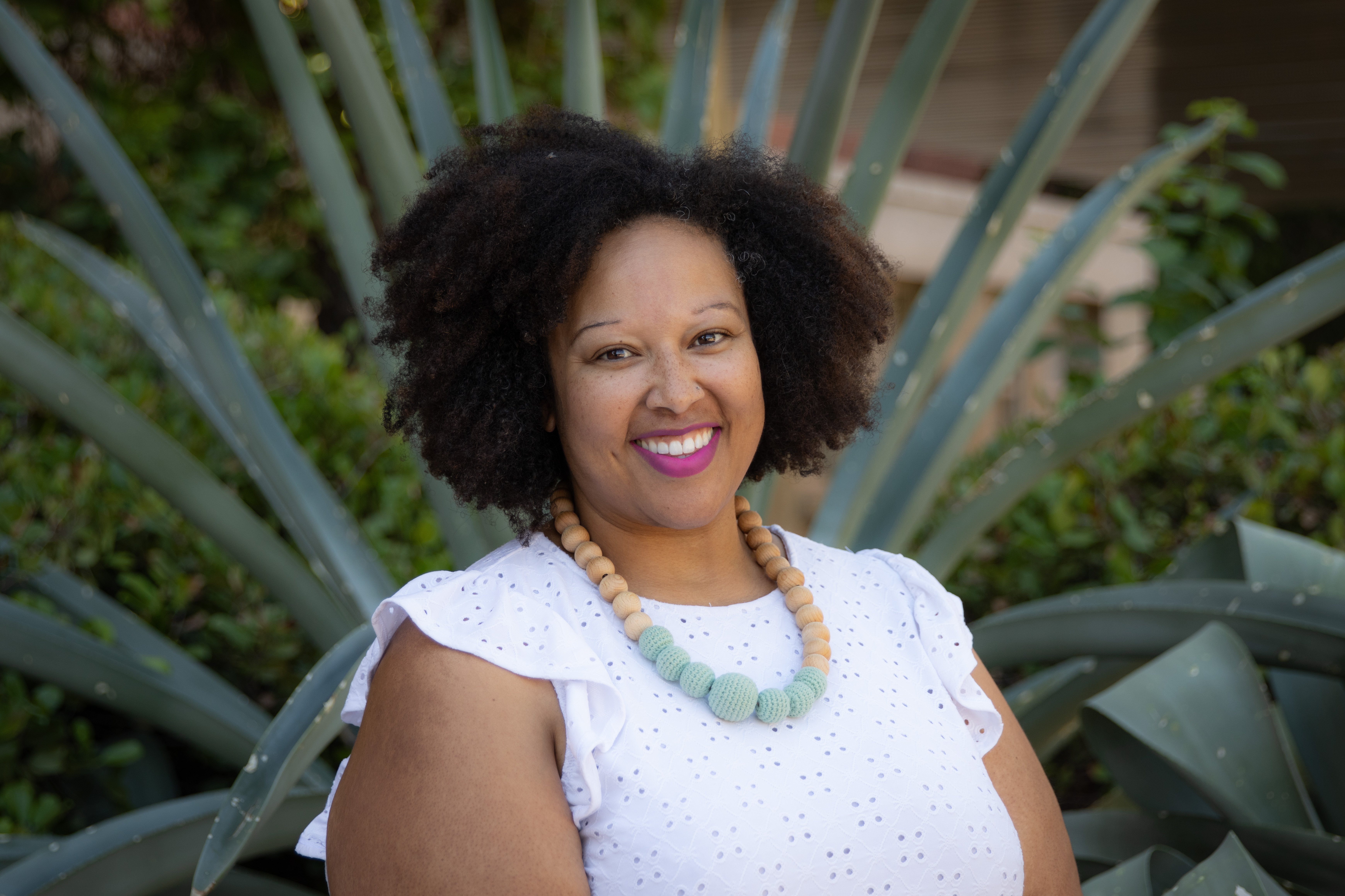 Dr. Renae Mayes recognized as an Emerging Scholar | College of Education